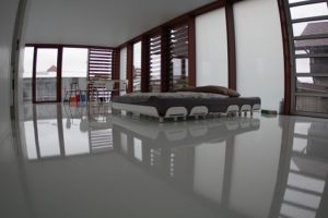 family l. I living I puristic installation I LC85 I 2017 I thun I ...